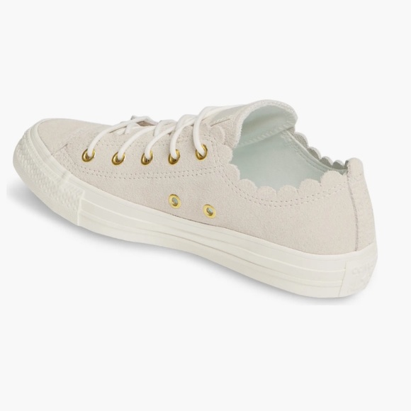 Converse | Shoes | Chuck Taylor All Star Scallop Low Top Sneakers ...